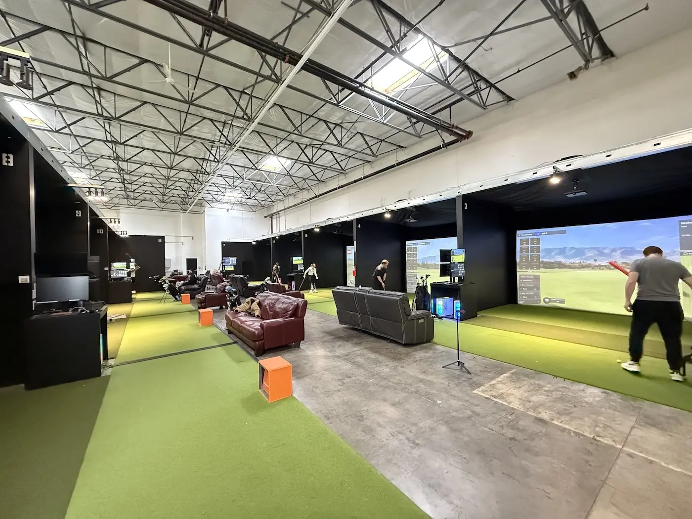 Unlock Your Best Golf Year-Round at Portland Indoor Golf Club